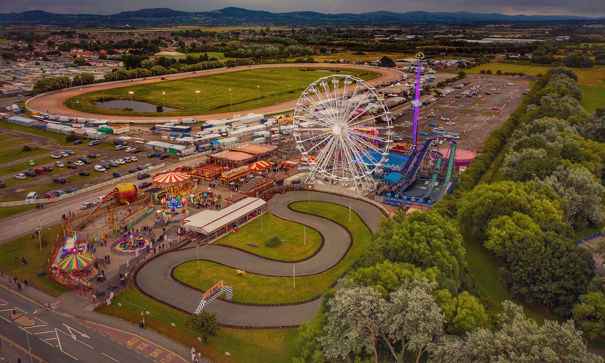 Lyons Winkups Holiday Park Stays – NWHR