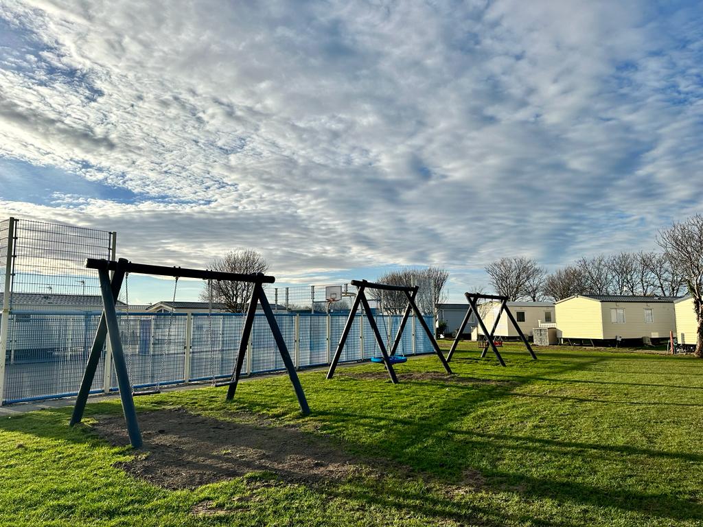 Lyons Winkups Holiday Park Stays – NWHR