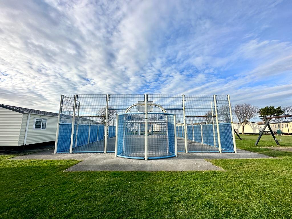 Lyons Winkups Holiday Park Stays – NWHR