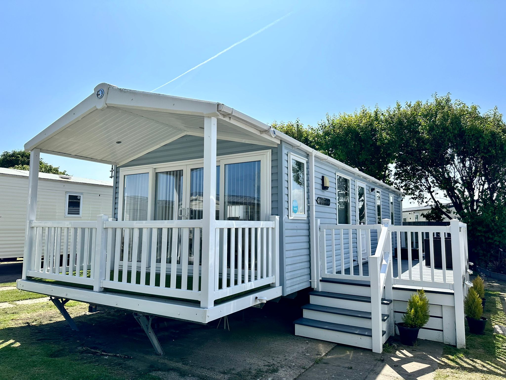 Lyons Winkups Holiday Park Stays – NWHR